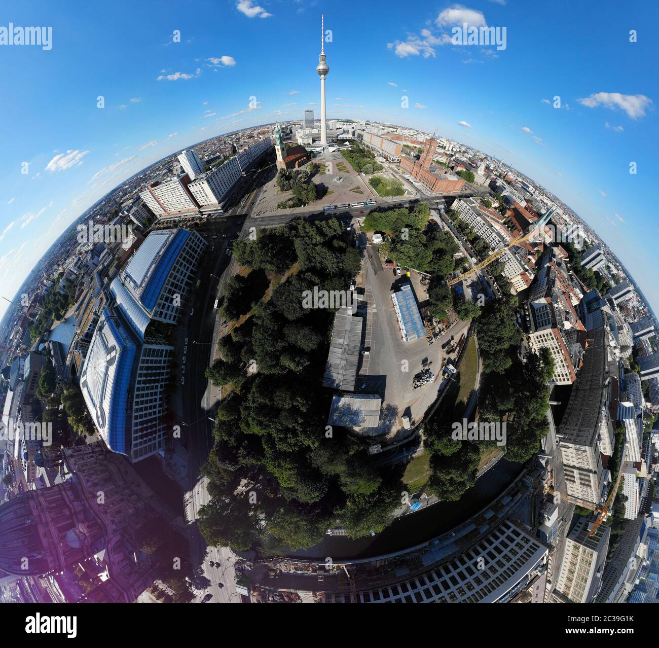 full circle Panorama Luftbild: Fernsehturm, Berlin-Mitte (nur fuer ...