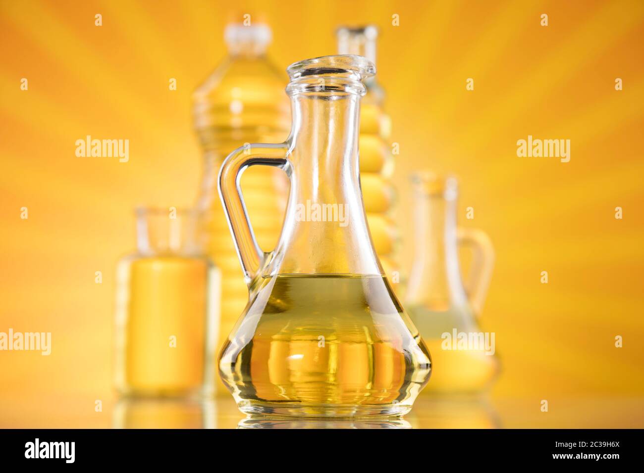 Cooking and food oil products Stock Photo - Alamy