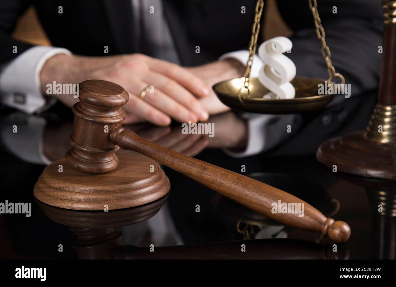 Judge, male judge in a courtroom striking the gavel Stock Photo - Alamy