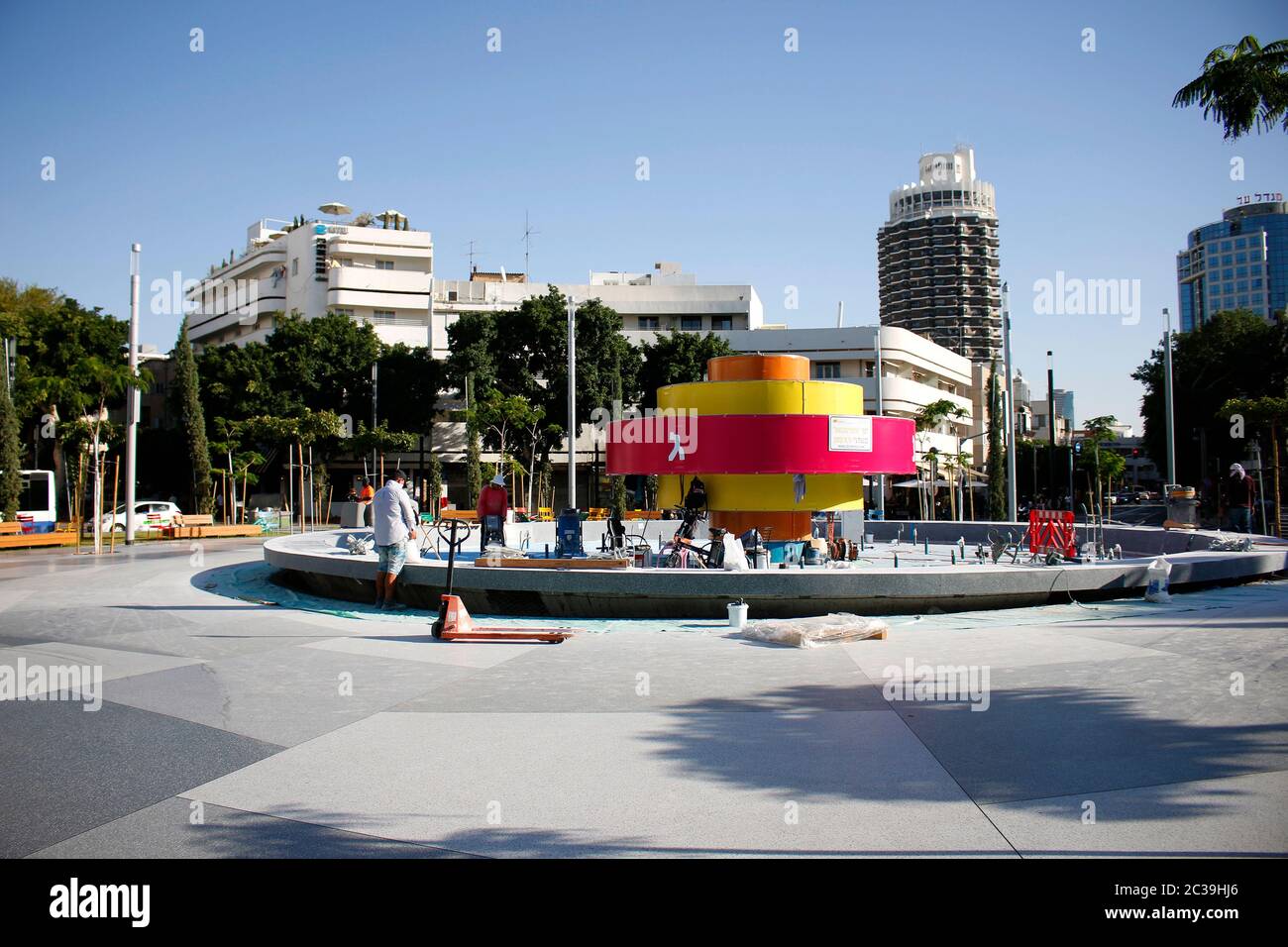 Dizengoff street hi-res stock photography and images - Alamy