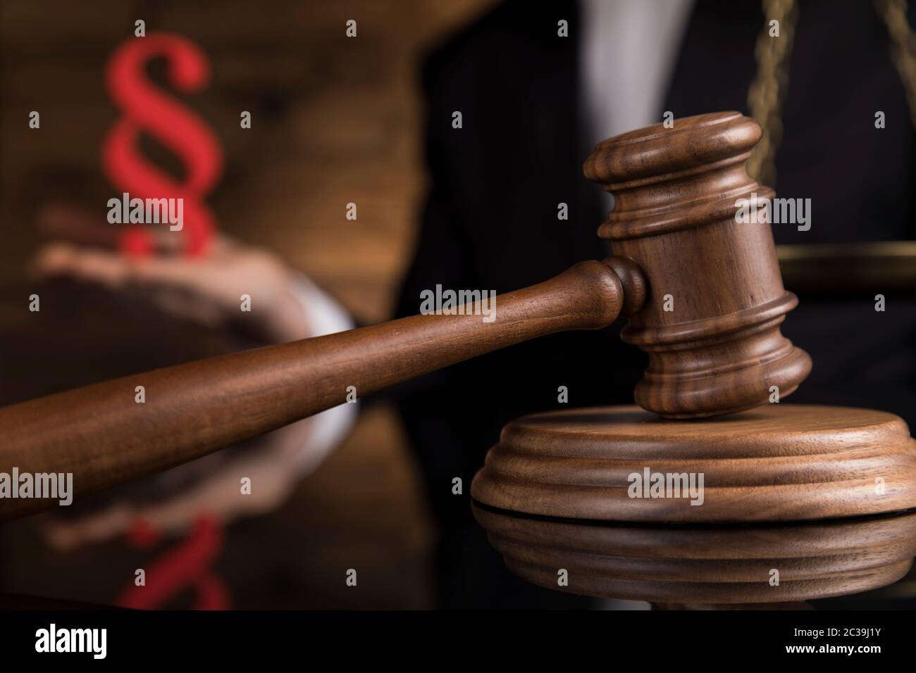 Judge, male judge in a courtroom striking the gavel Stock Photo - Alamy