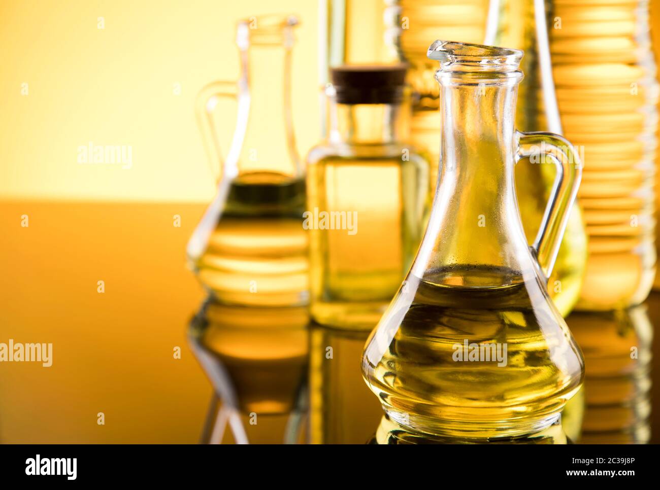 Cooking and food oil products Stock Photo - Alamy