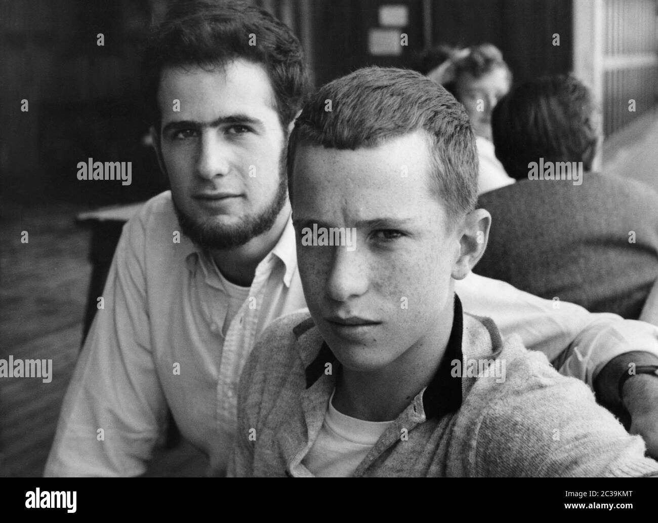 Young american men in Black and White Stock Photos & Images - Alamy
