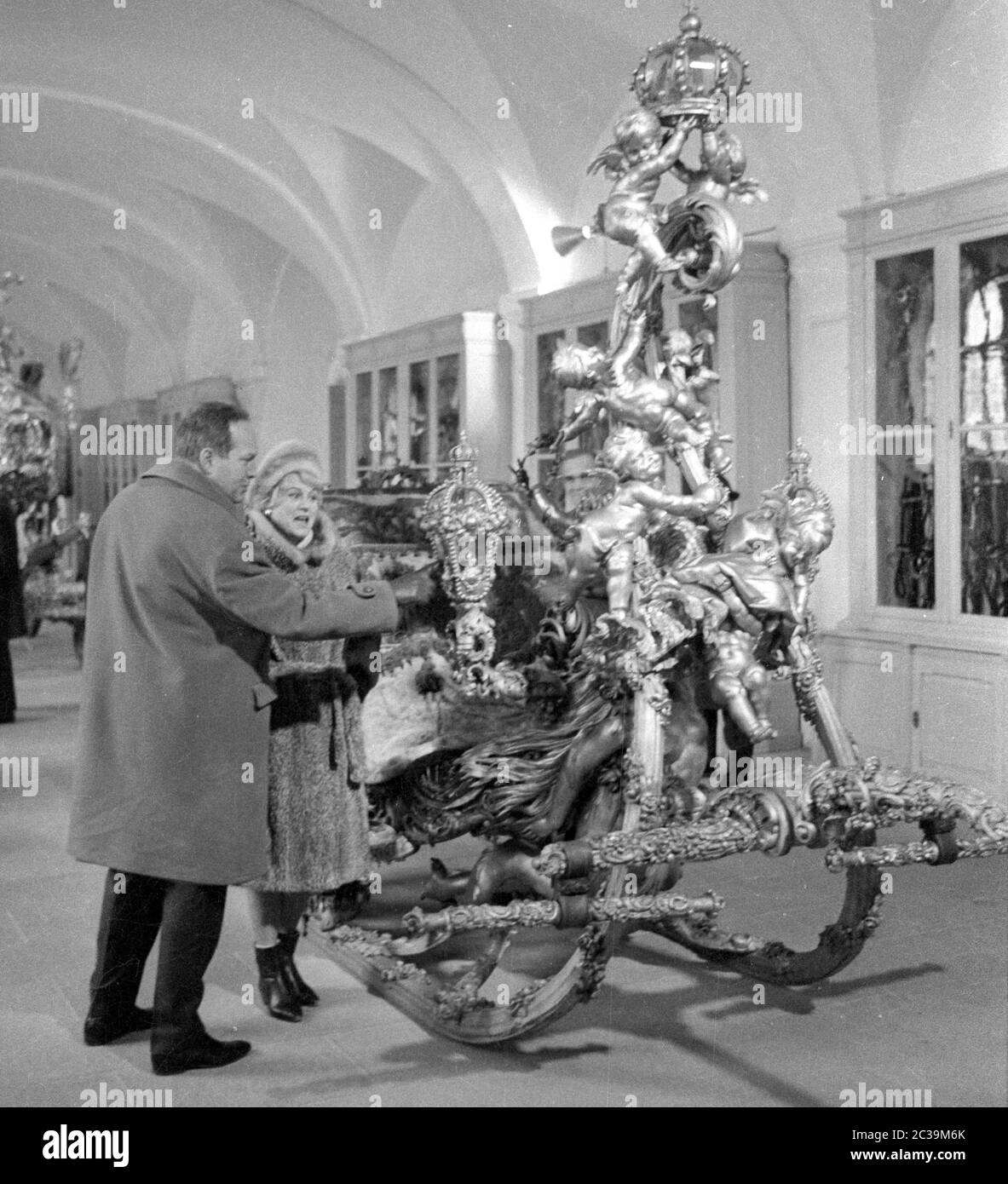 Photo reportage of a visit of Marika Roekk and Prince Konstantin to the ...