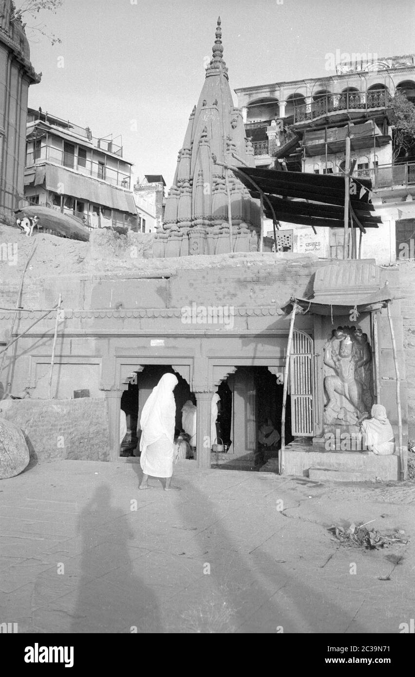 A Hindu temple in Benares on the Ganges. The city in the state of Uttar ...