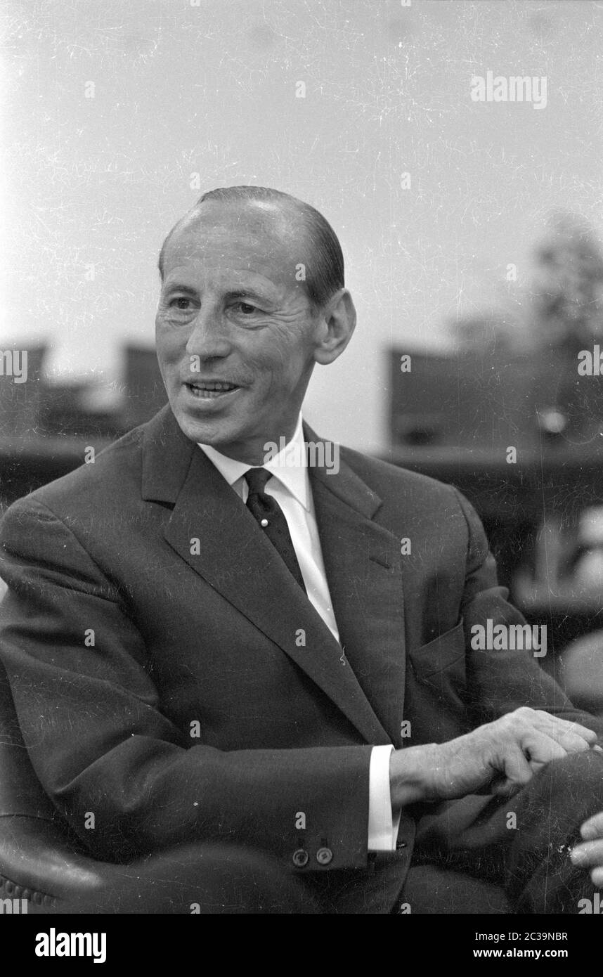 Josef neckermann hi-res stock photography and images - Alamy