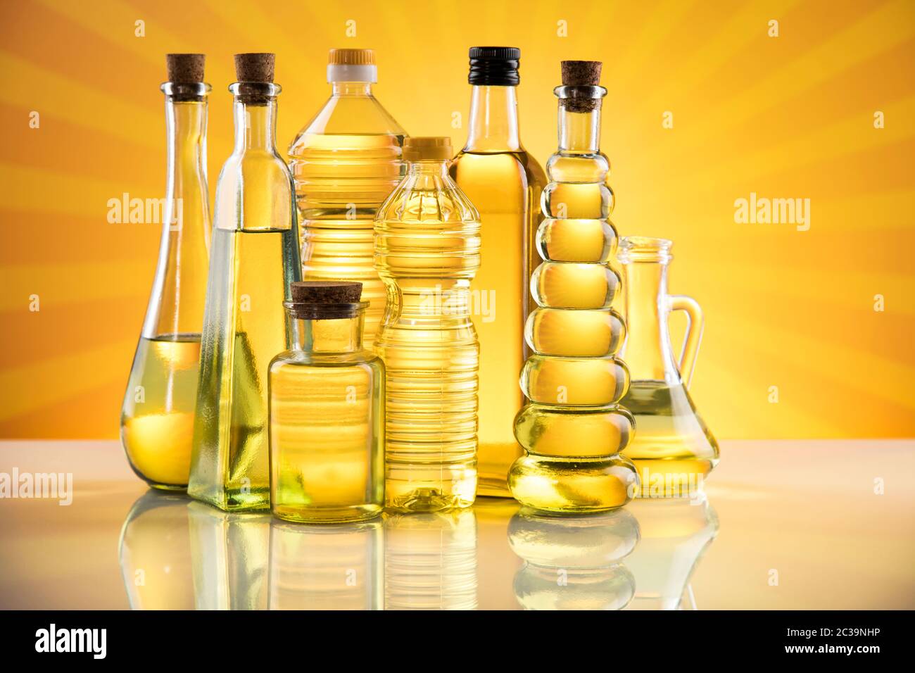 Cooking and food oil products Stock Photo - Alamy