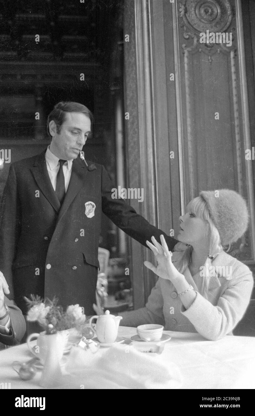 Elke Sommer with her husband John Hyams in Berlin Stock Photo - Alamy