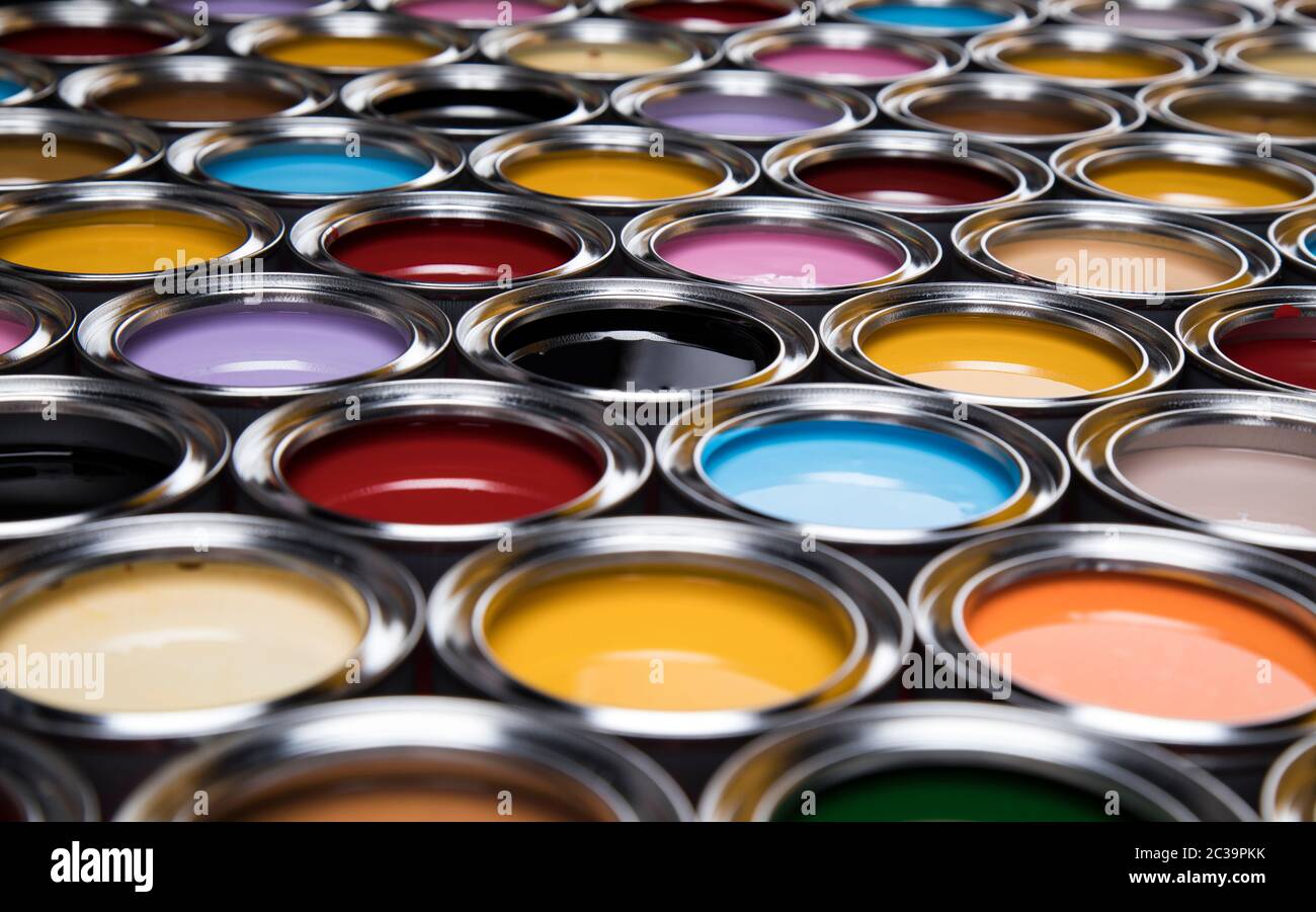 Painting toolbox hi-res stock photography and images - Alamy