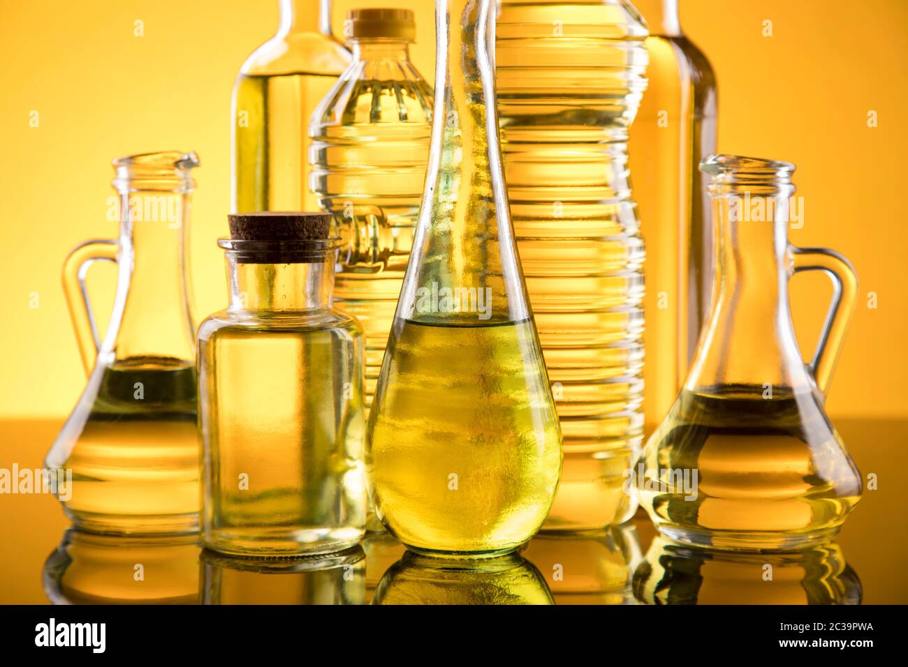 Cooking and food oil products Stock Photo - Alamy