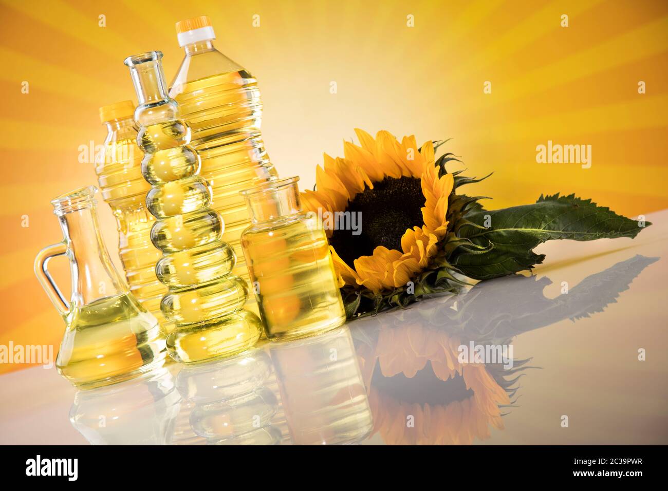 Cooking and food oil products Stock Photo - Alamy