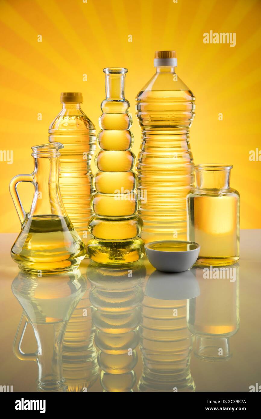 Cooking and food oil products Stock Photo - Alamy