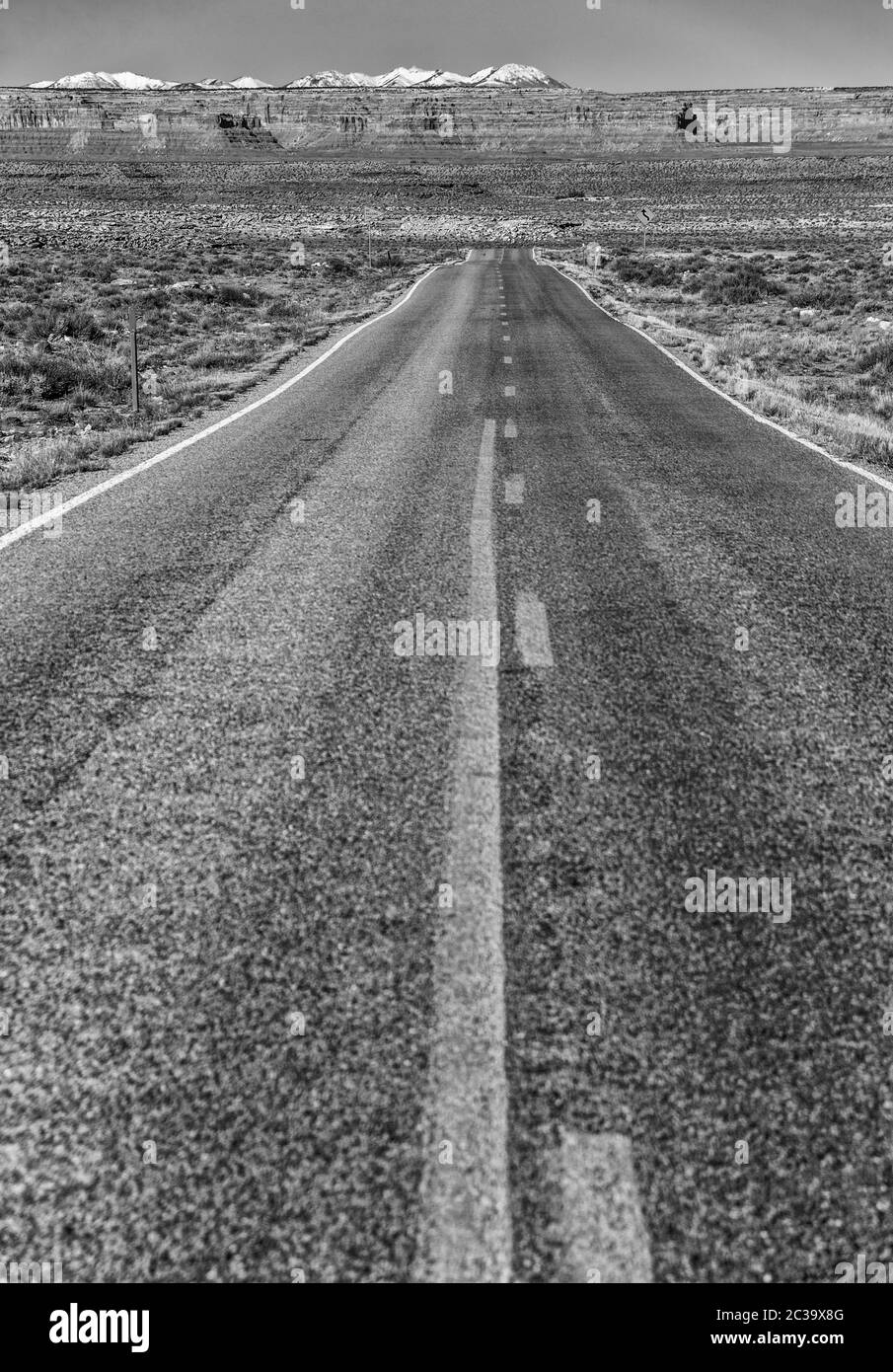 Tarmac view Black and White Stock Photos & Images - Alamy