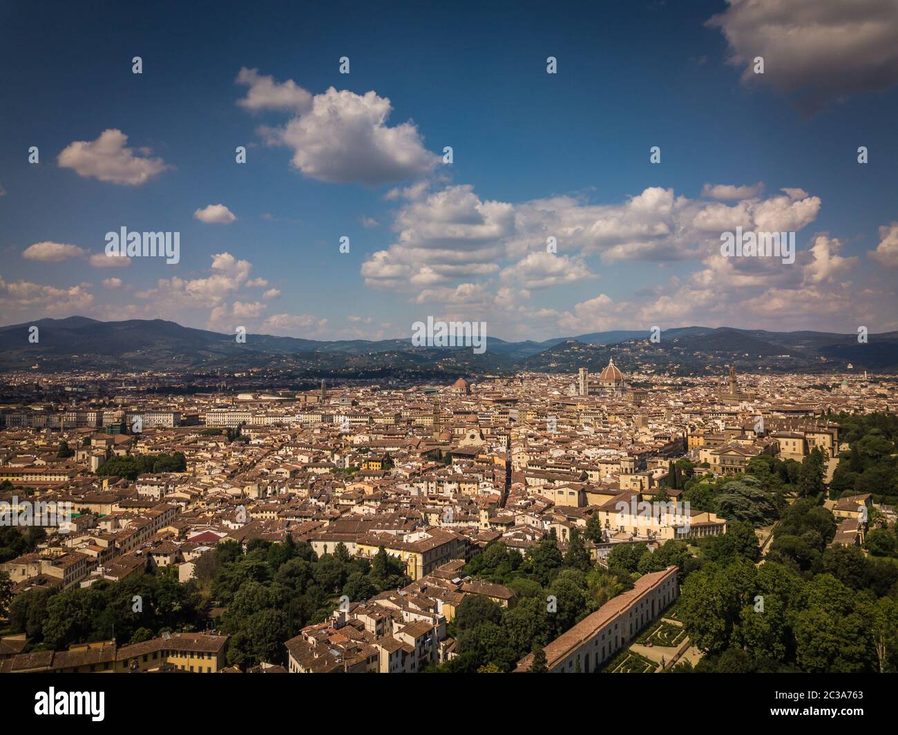 Beautiful Florence city skyline with Florence Duomo. Panorama of ...