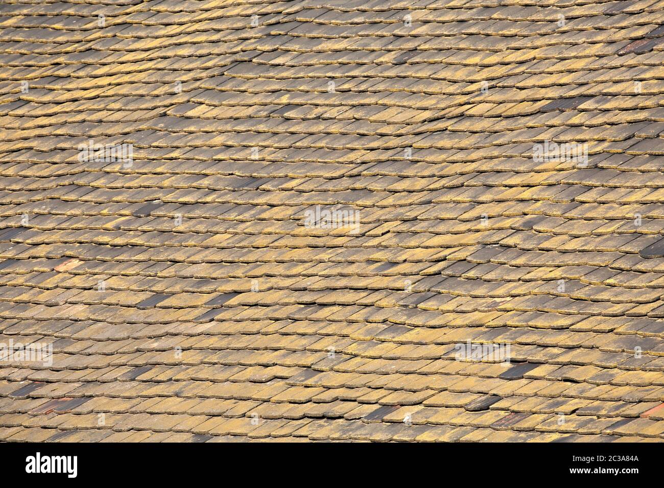 Roof with bright red tiles Stock Photo - Alamy