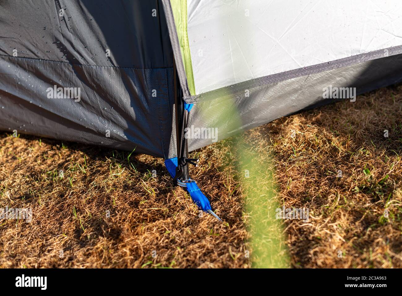Fixed tent hi-res stock photography and images - Alamy