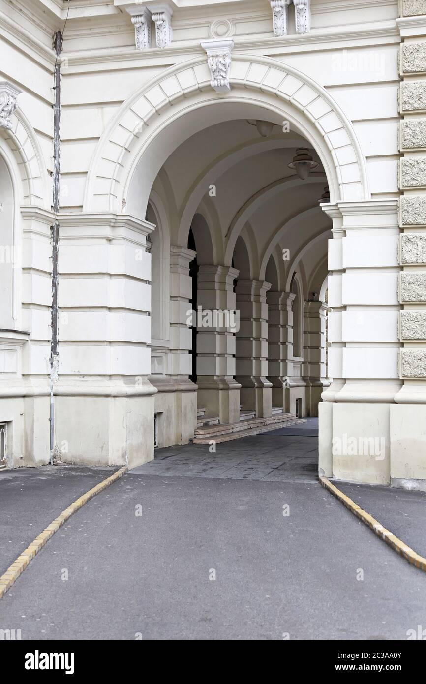 Big entrance with stone arch and doorway Stock Photo - Alamy