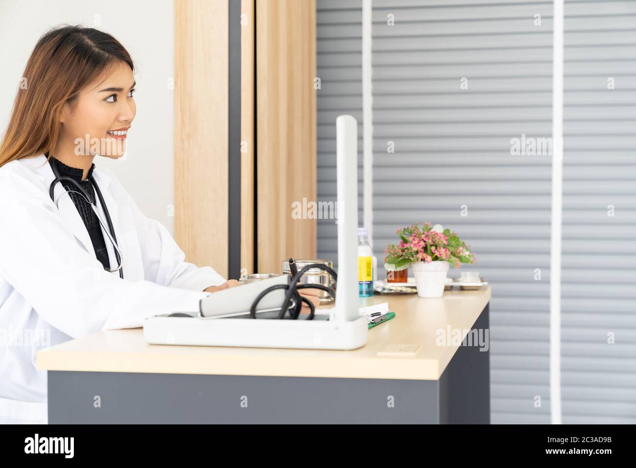 female doctor portrait Stock Photo - Alamy