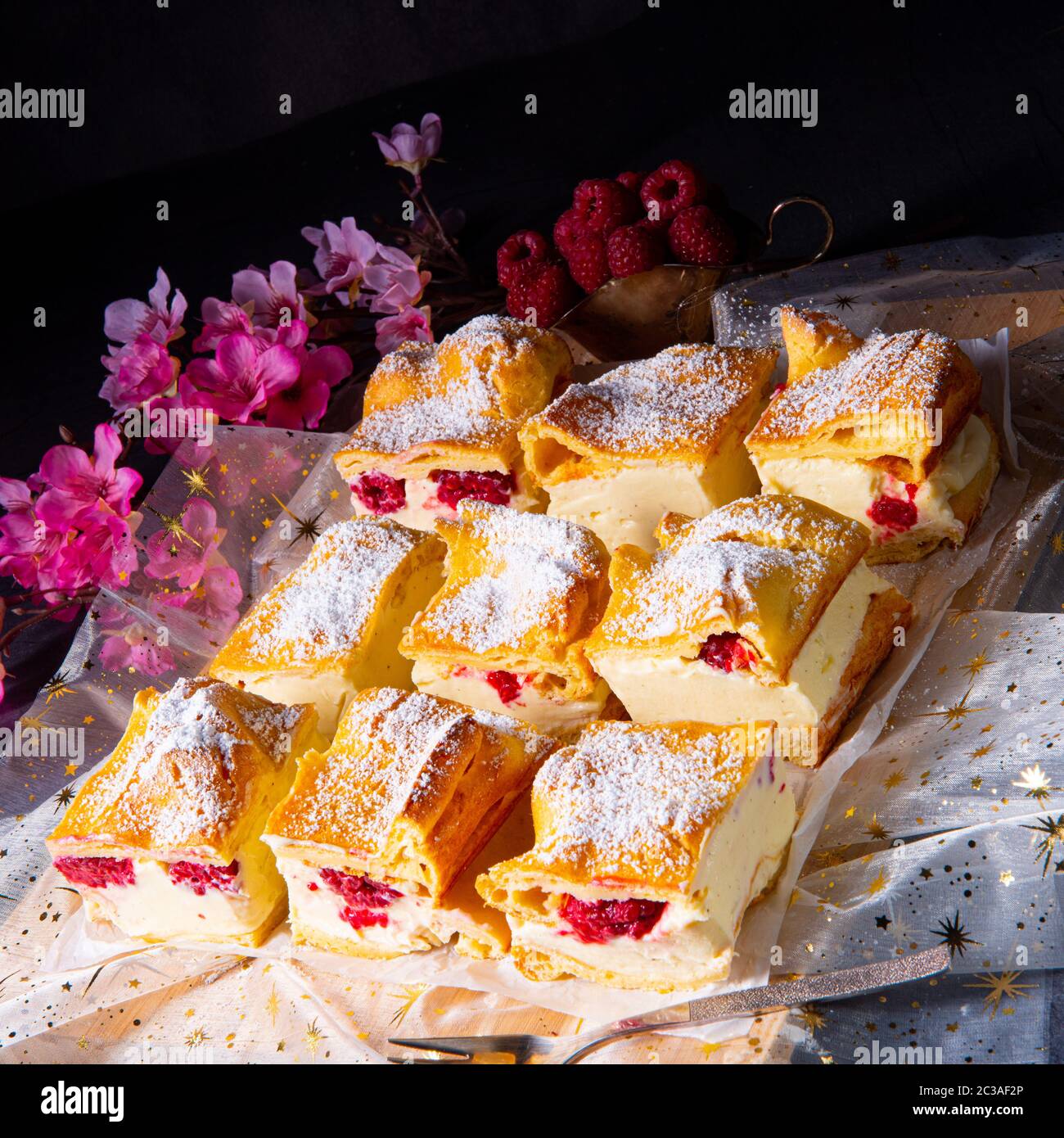 Karpatka - a delicious Polish pudding cake Stock Photo - Alamy