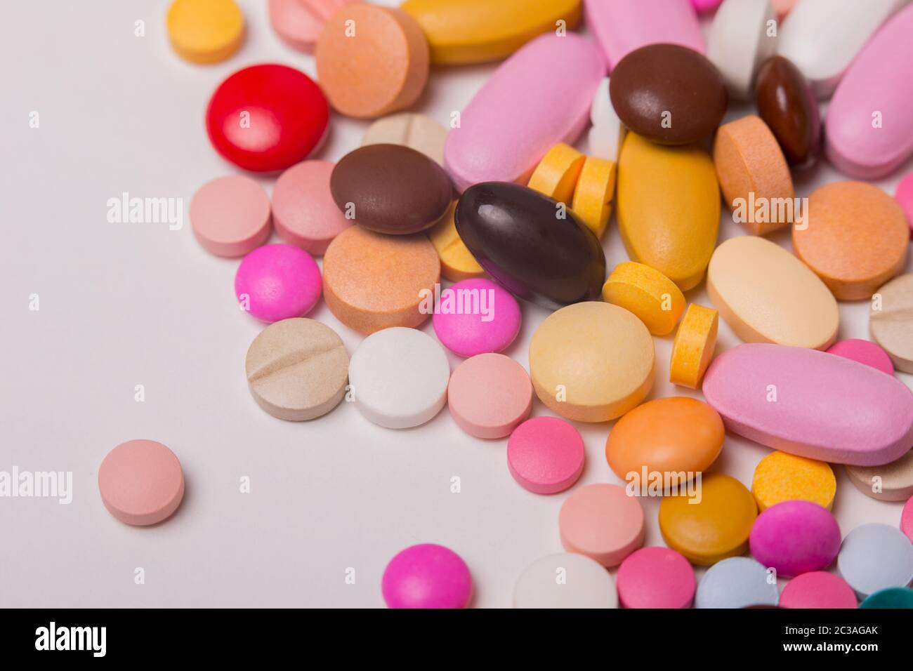 different Tablets pills capsule heap mix therapy drugs Stock Photo - Alamy