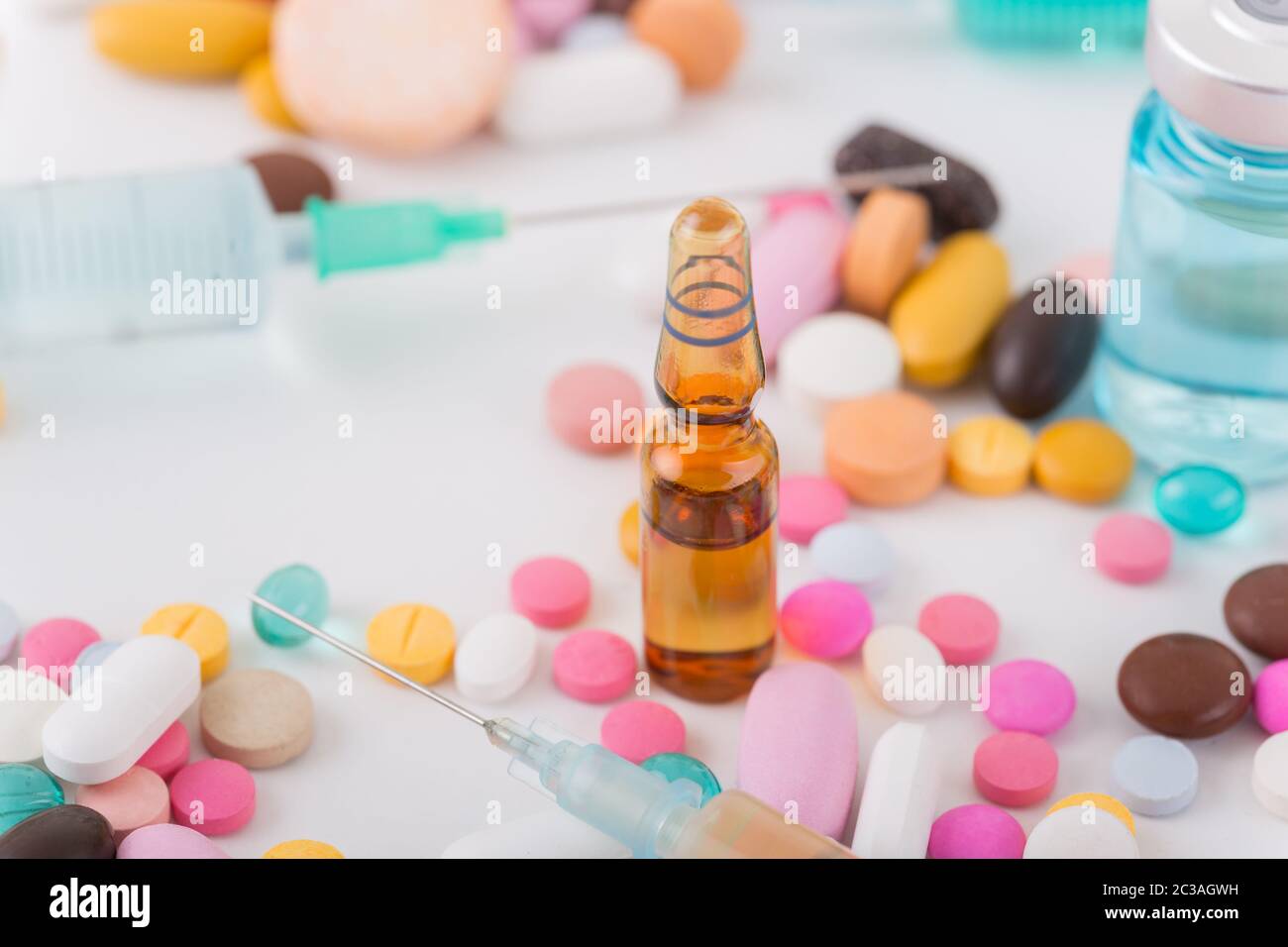 different Tablets pills capsule heap mix therapy drugs Stock Photo - Alamy