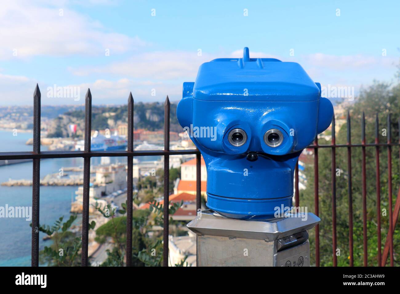 Tourist viewer device binoculars permanently mounted on a stalk Stock ...