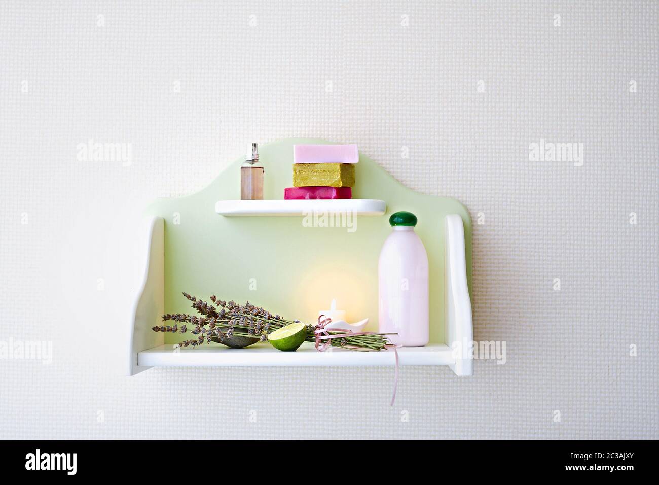 Cosmetology supplies hi-res stock photography and images - Alamy