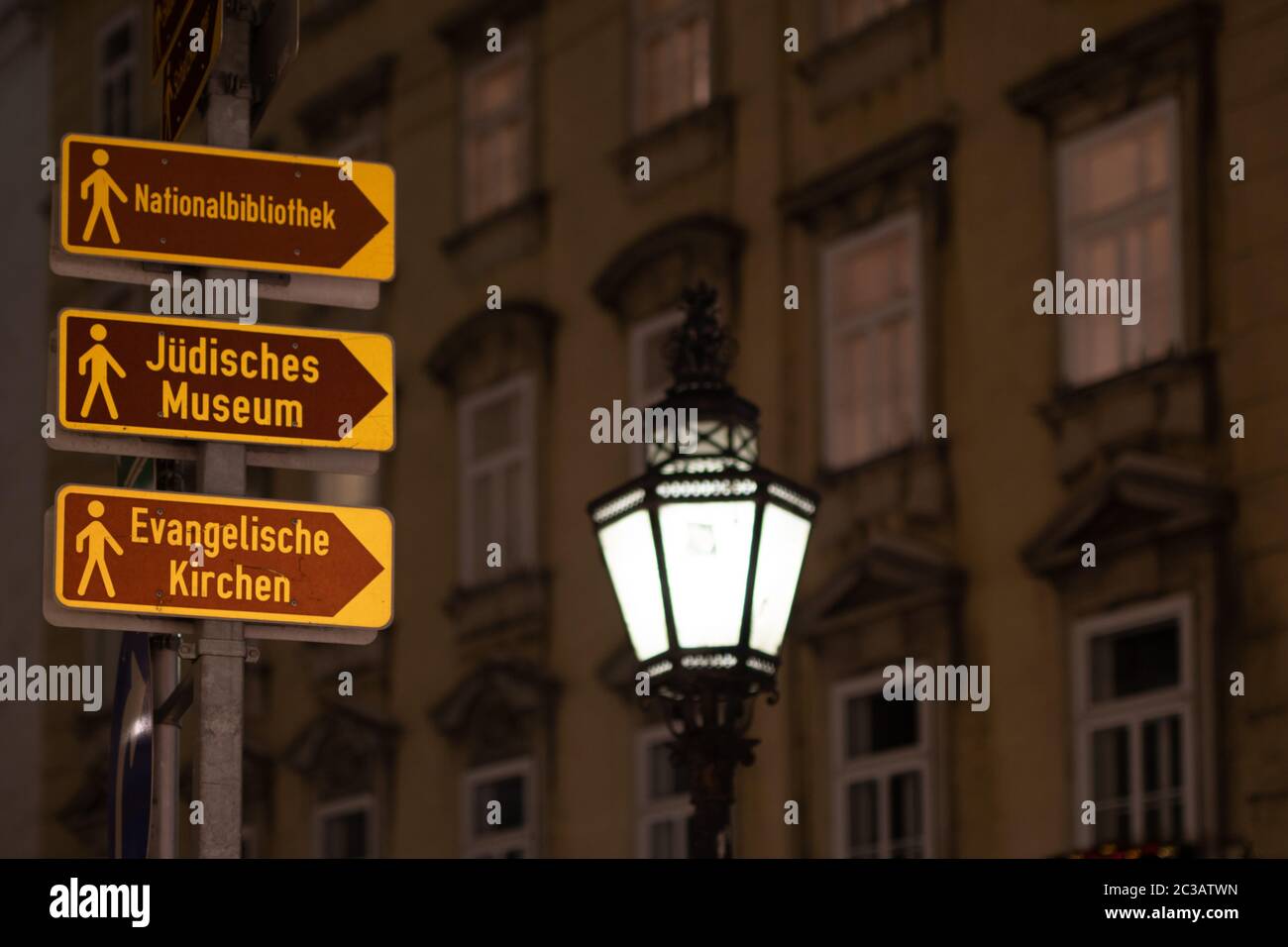 roadsign in vienna Stock Photo - Alamy