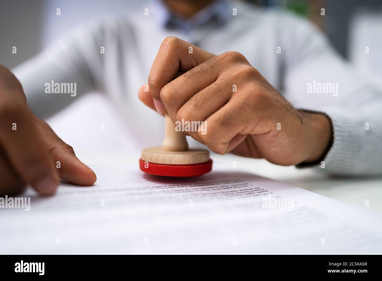 Notary public hand ink stamping hi-res stock photography and images - Alamy