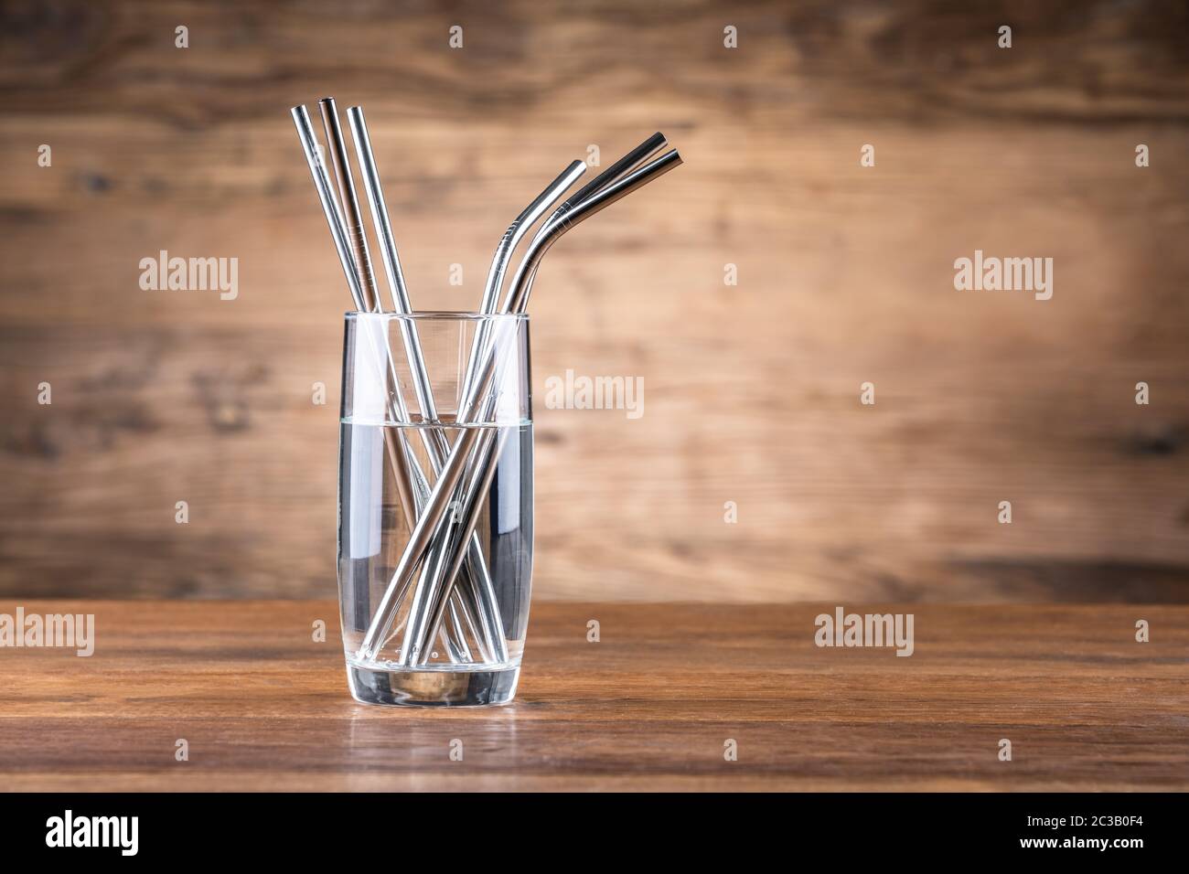 Reusable glass straws in water hi-res stock photography and images - Alamy