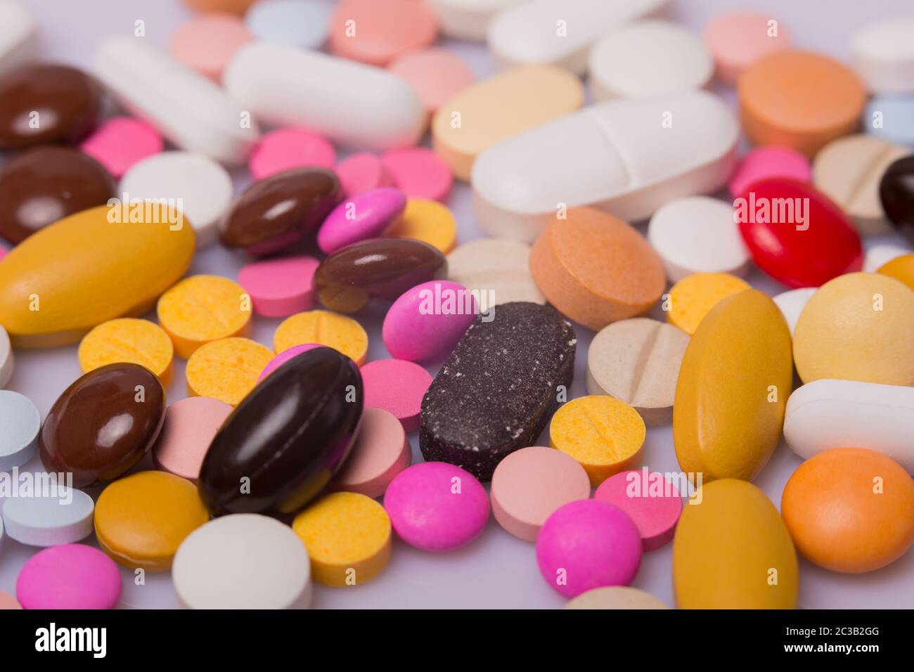 different Tablets pills capsule heap mix therapy drugs Stock Photo - Alamy