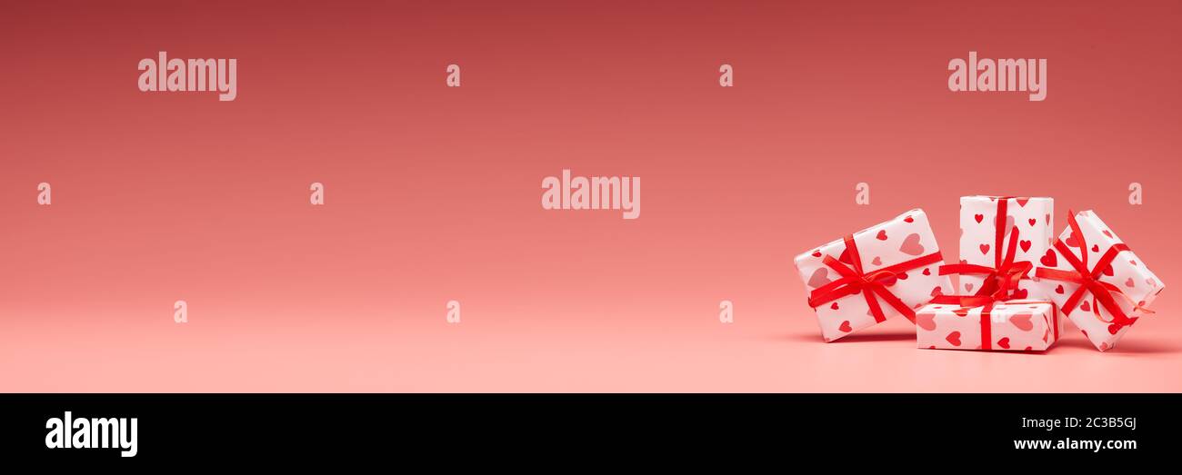 Extra wide banner hi-res stock photography and images - Alamy