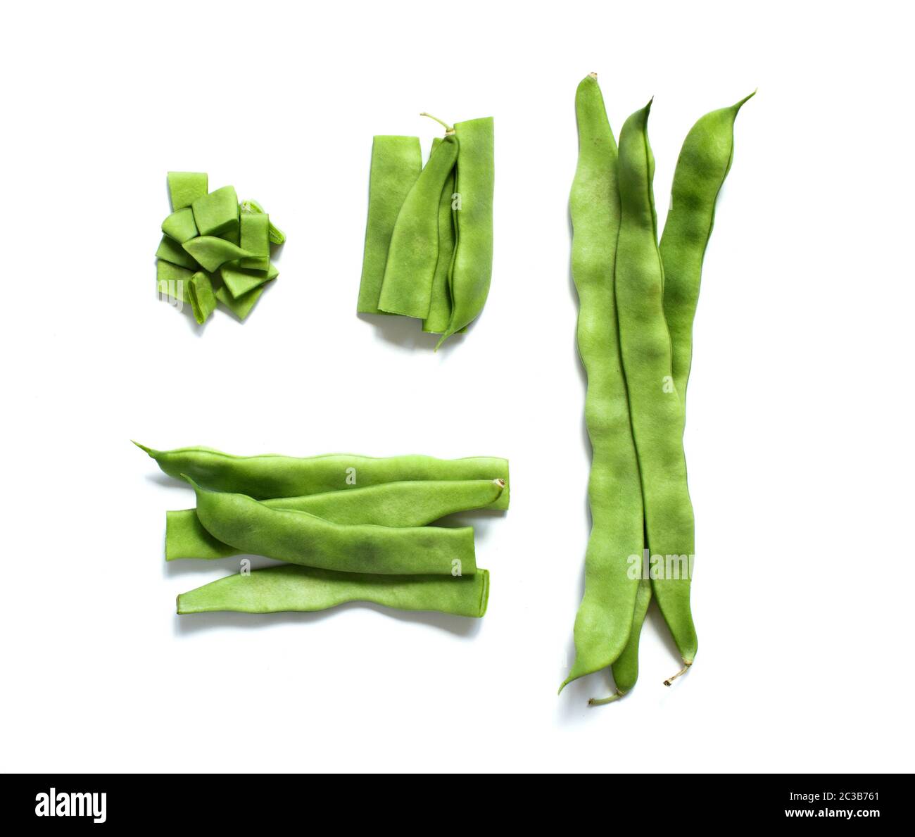Piattoni green beans top view isolated Stock Photo - Alamy