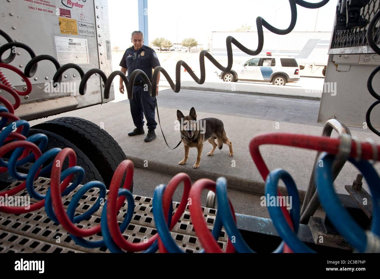 Border crossing customs inspection border hi-res stock photography and ...