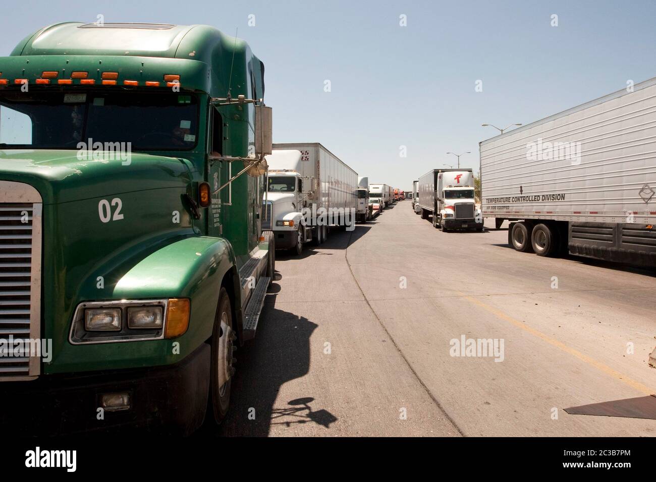 Texas On The World Trade Bridge High Resolution Stock Photography and ...