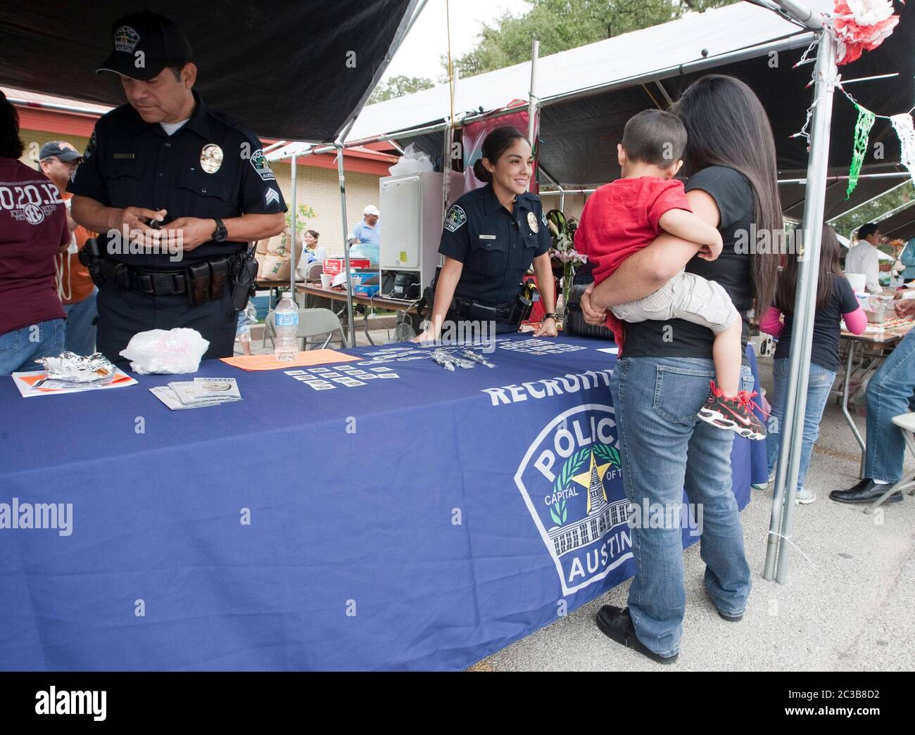 Austin Texas Usa October 6 2012 Female Hispanic Police Officer