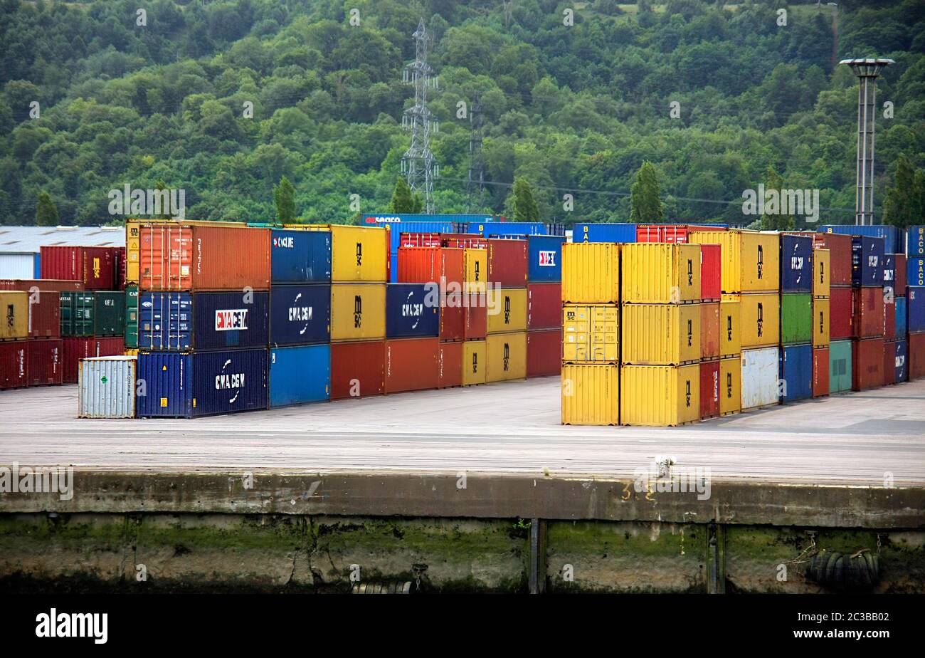 Container stack for packing goods For morning import and export ...