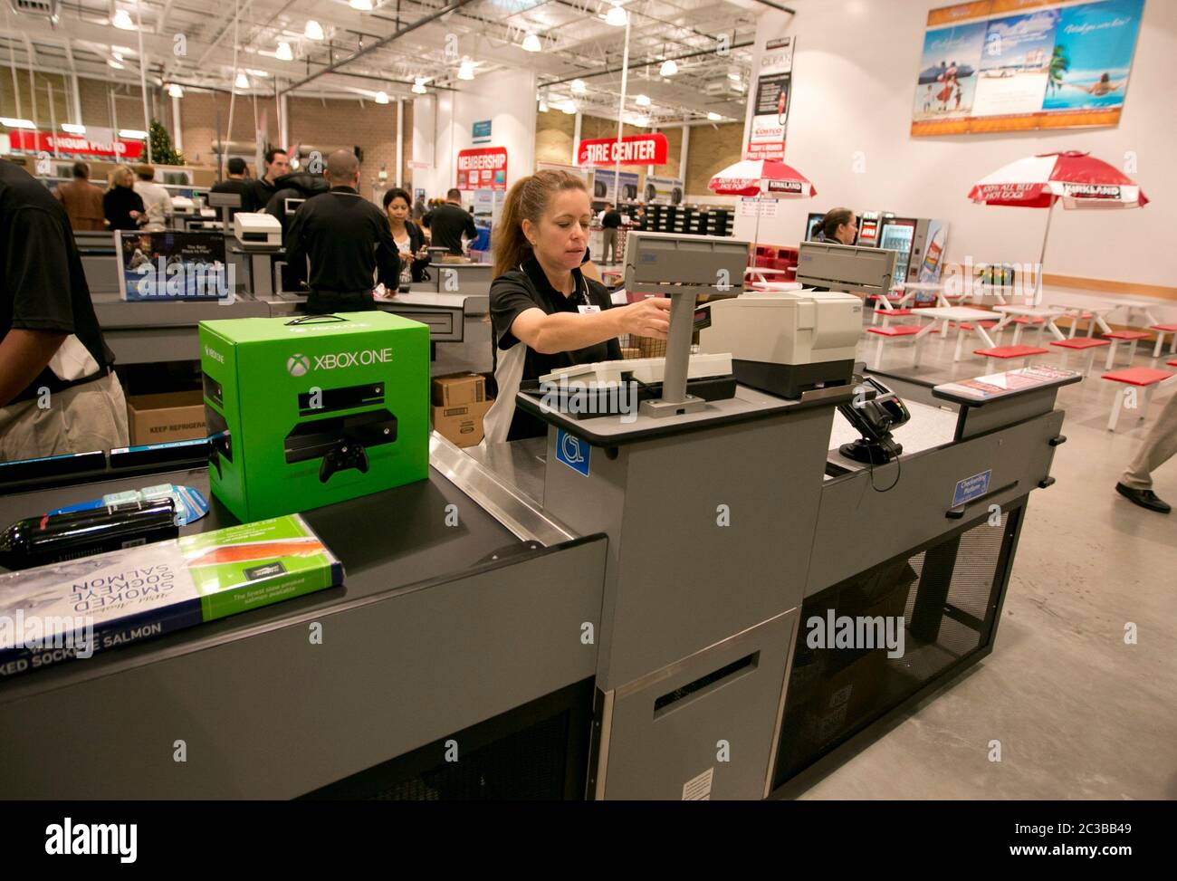 Cedar Park Texas USA, November 11 2013: Costco warehouse club employee ...