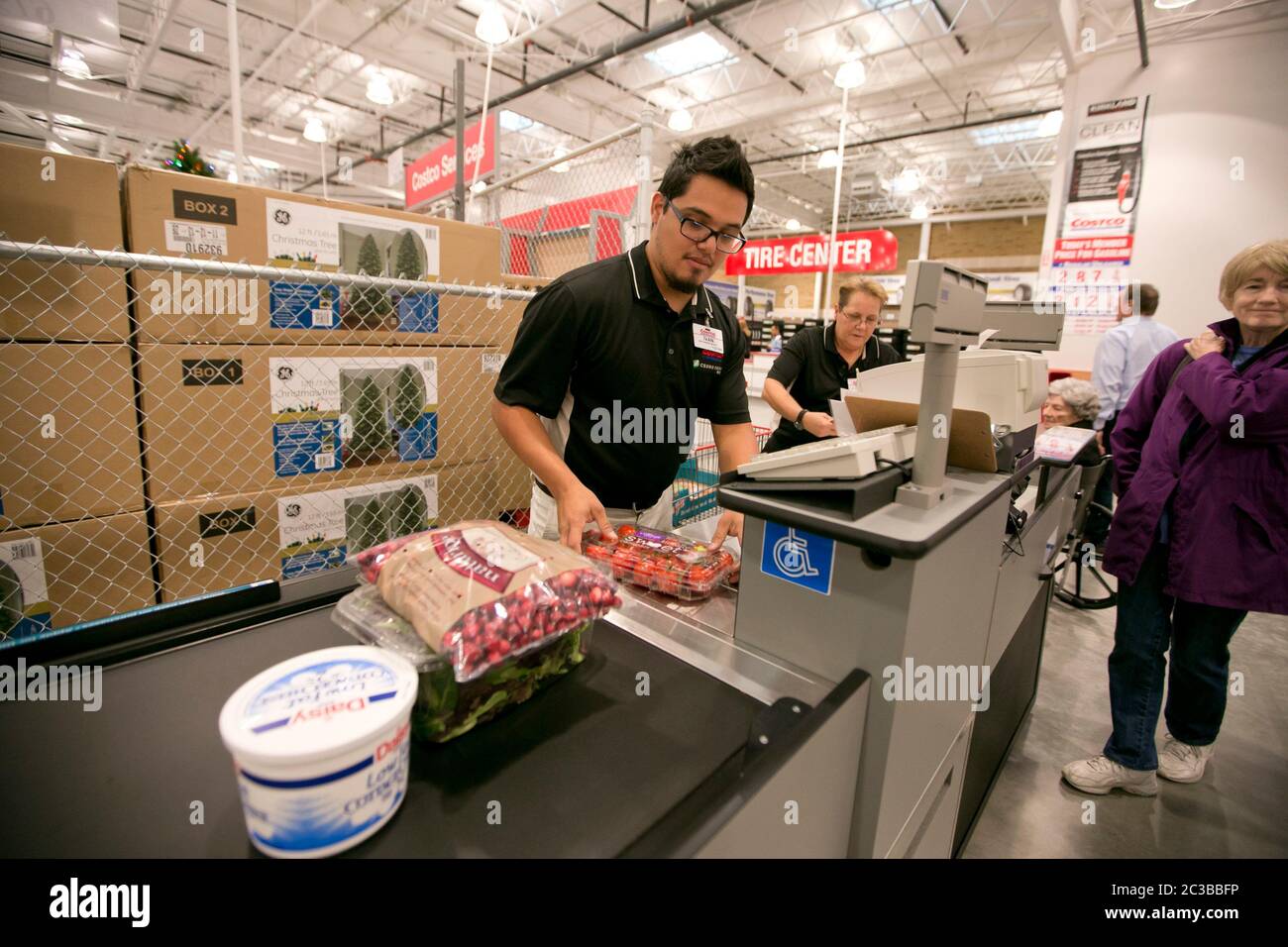 Cedar Park Texas USA, November 11 2013: Costco warehouse club employee ...