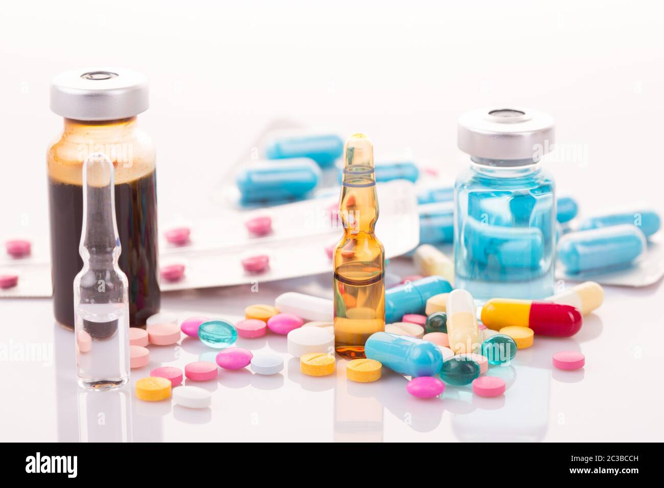 different Tablets pills capsule heap mix therapy drugs Stock Photo - Alamy