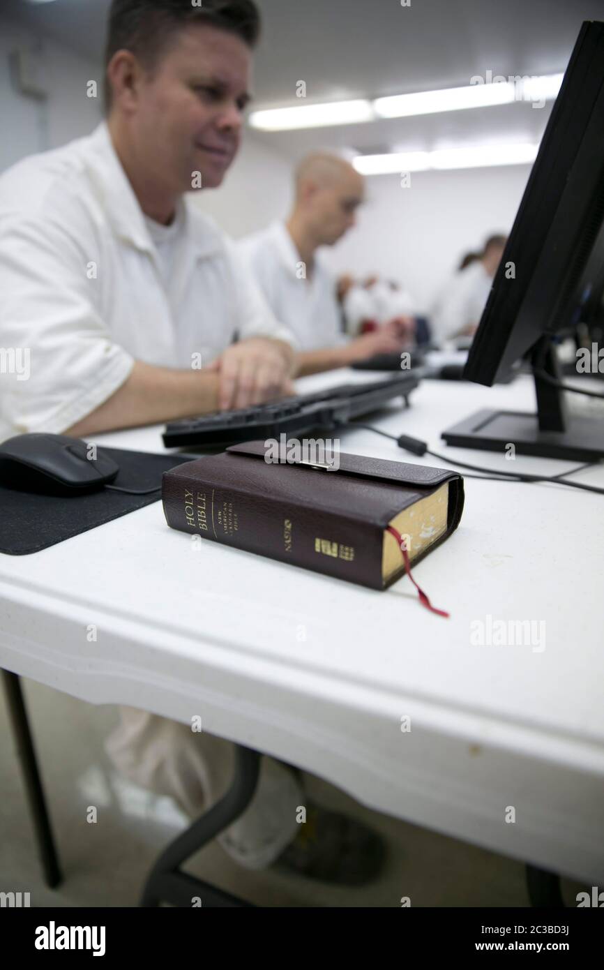 Prison inmates taking college class hi-res stock photography and images ...