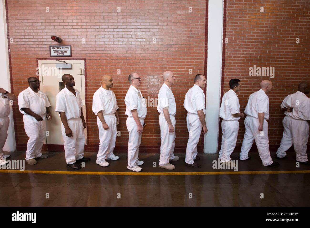 Rosharon Texas USA, August 25 2014: Uniformed male inmates, students of ...