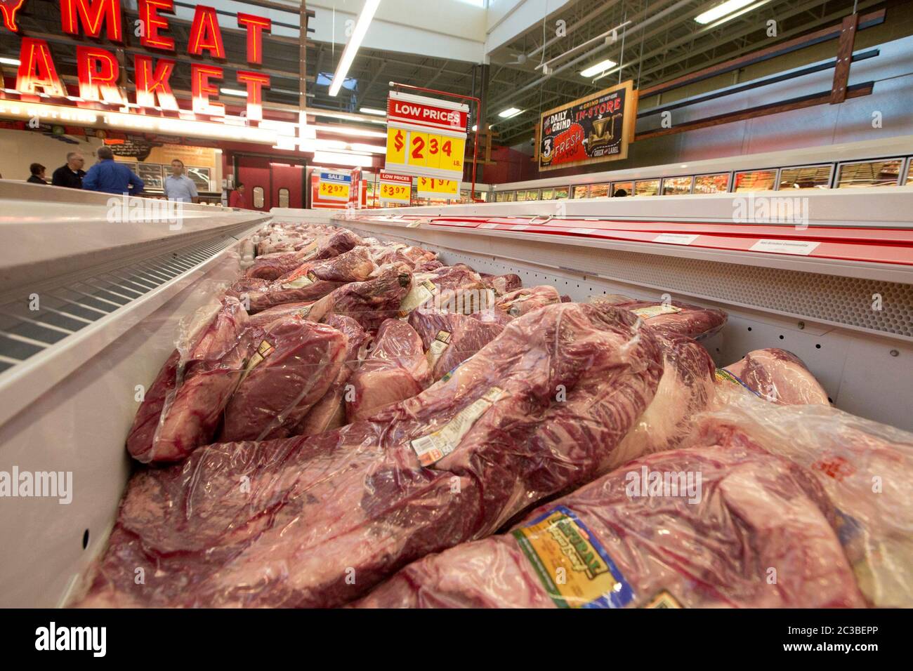 New grocery store hi-res stock photography and images - Alamy