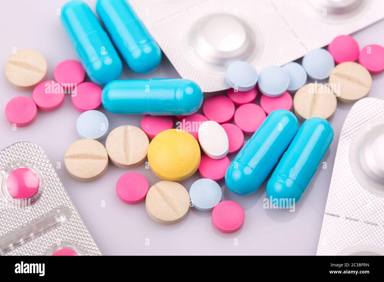different Tablets pills capsule heap mix therapy drugs Stock Photo - Alamy