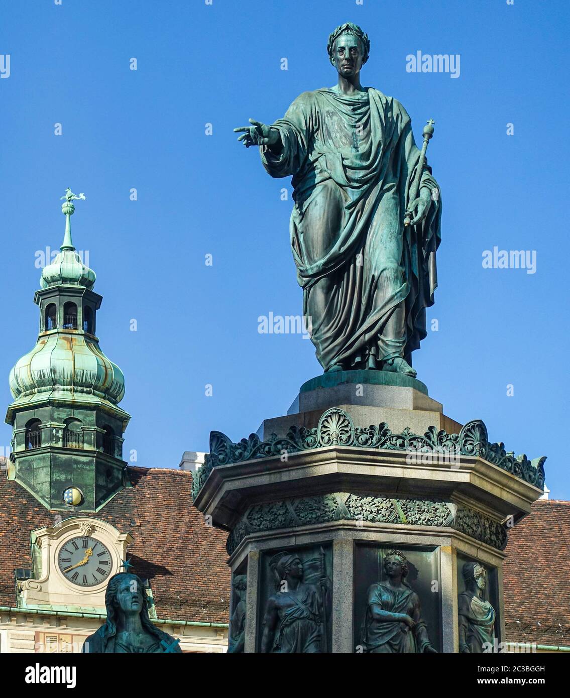 Statue vienna hi-res stock photography and images - Alamy