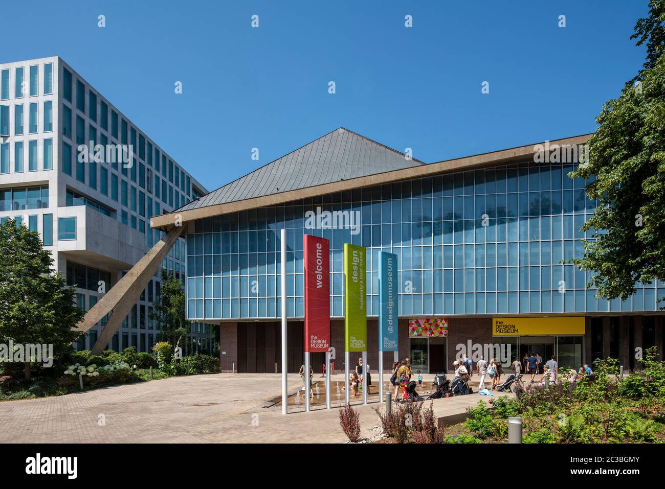 South elevation, main entrance. Design Museum, London, United Kingdom ...
