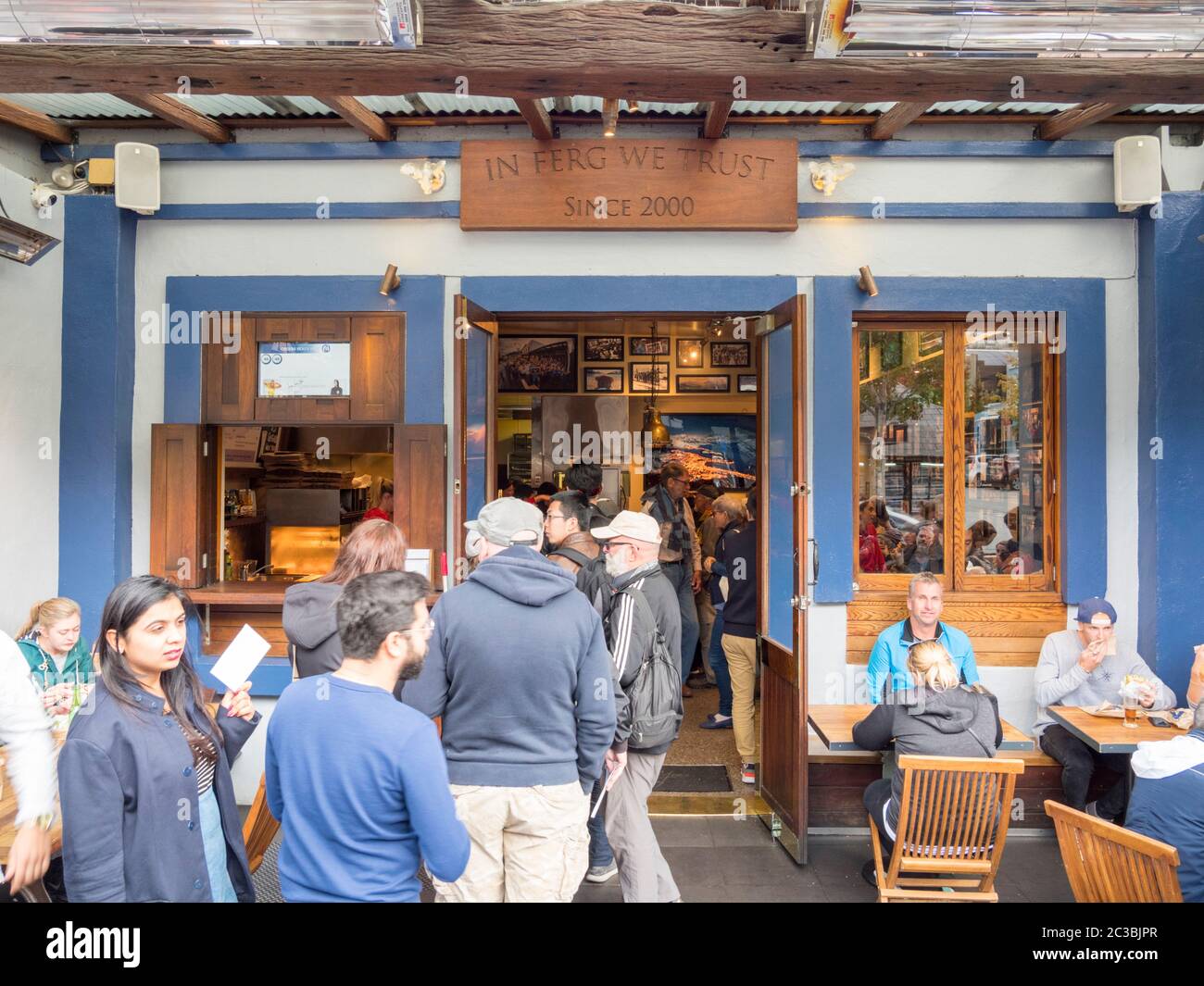 A queue outside the Fergburger burger restaurant in Queenstown New ...