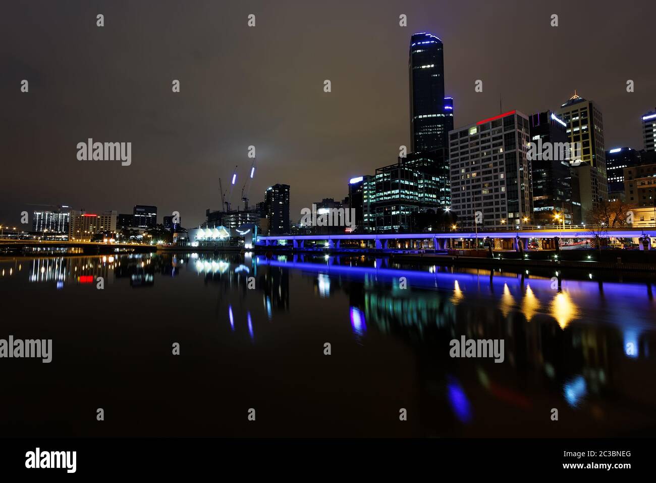 Nightscape melbourne cbd skyline hi-res stock photography and images ...