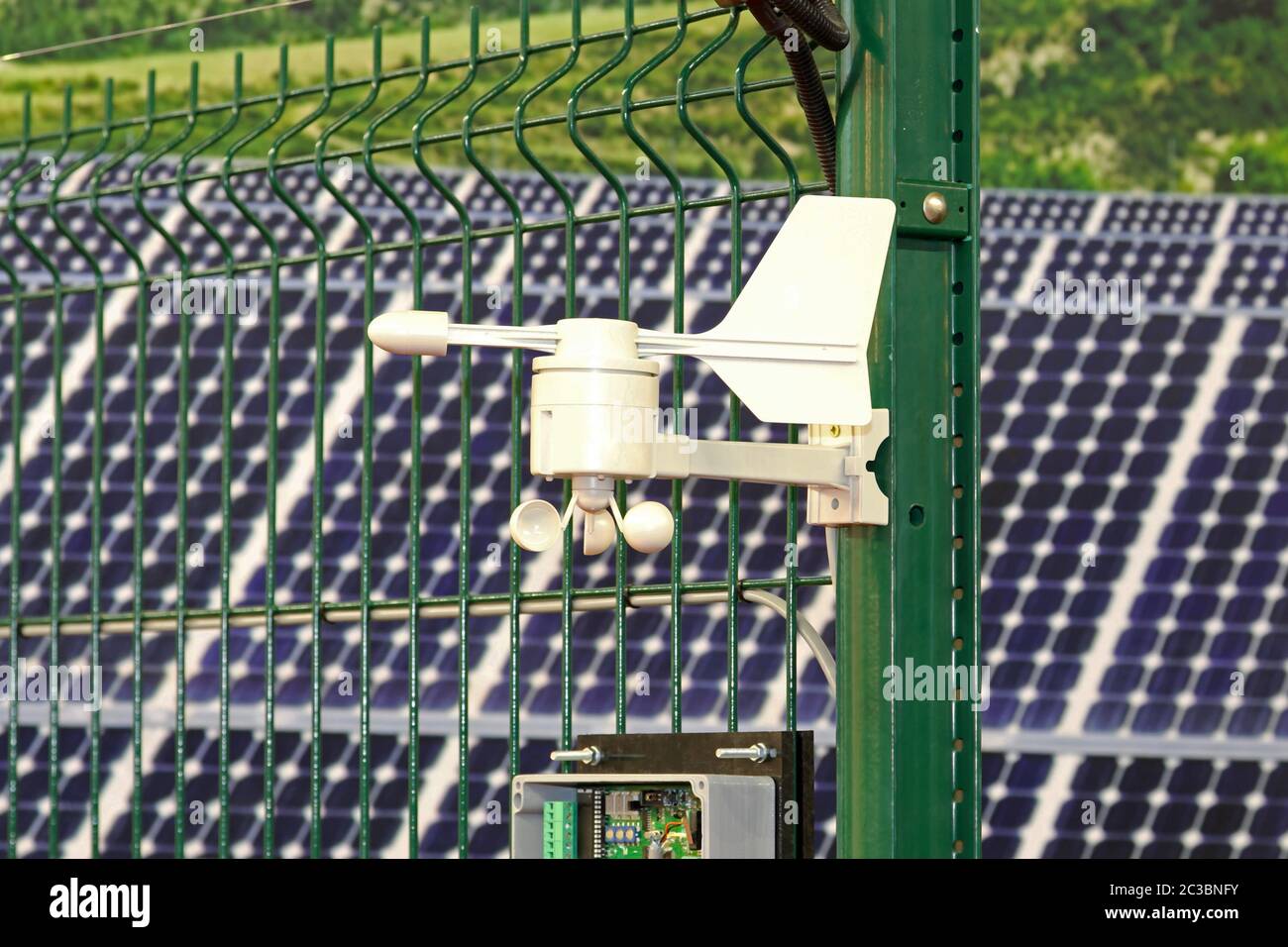 Wind speed measuring device for weather station Stock Photo - Alamy