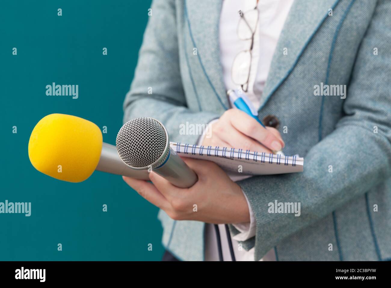 Reporter. Press interview. News conference Stock Photo - Alamy